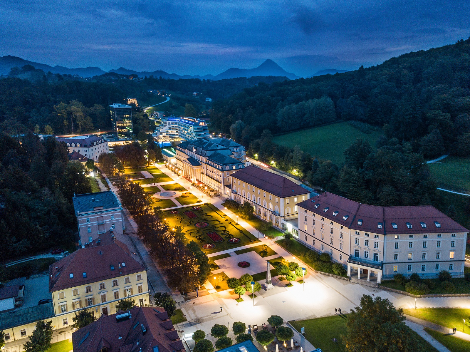 Grand Hotel Rogaška Rogaška Slatina, Slovenija | MountVacation.hr Grand Hotel Rogaška Rogaška Slatina, Slovenija | MountVacation.hr