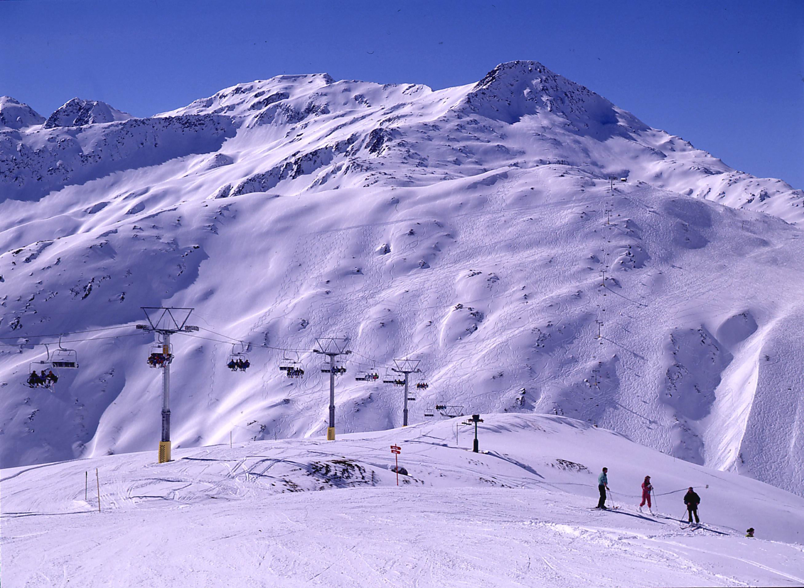 Ski Sedrun, Disentis